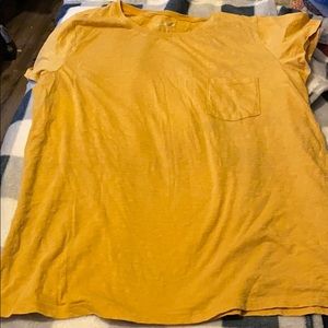 Universal Thread | Tops | Universal Thread T Shirt | Poshmark